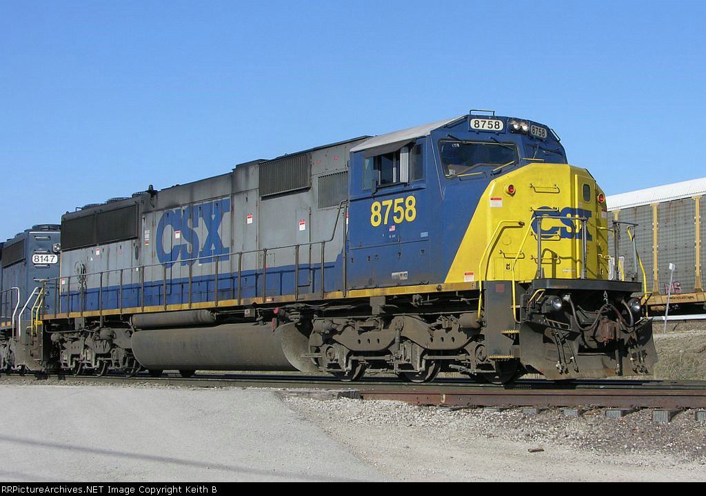 CSX 8758
